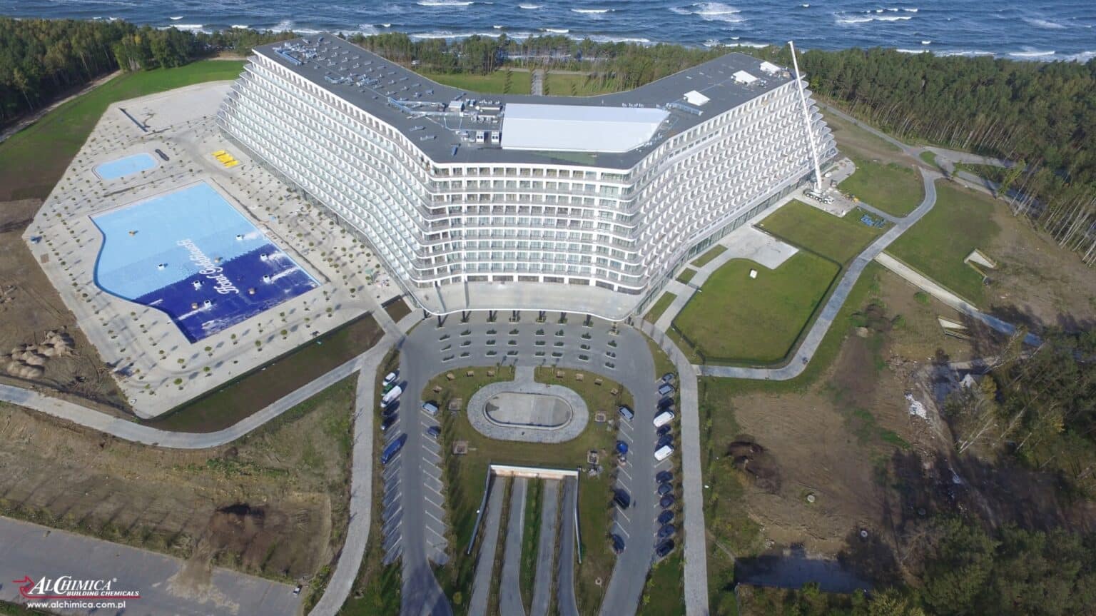 [Hotel Gołębiewski w Pobierowie] Hydroizolacja fontanny - Alchimica.com.PL